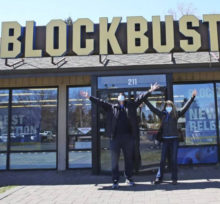 Documentary About The World’s Last Blockbuster Soars On Netflix And ...