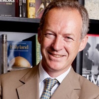 Is The CEO Who Saved Waterstones Turning Around Barnes & Noble, Too ...