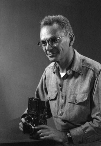 Milton Rogovin: ‘The Rich Have Their Own Photographers’ | Out There